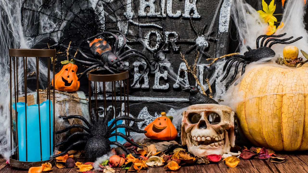 Halloween là ngày gì? Top 10 những hoat động không thể bỏ lỡ dịp halloween